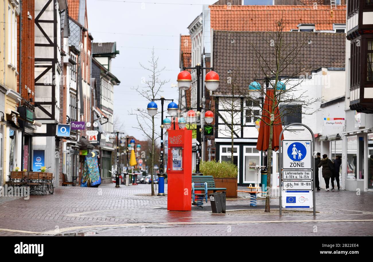 Altstadt, Bahnhofstraße, Uelzen, Niedersachsen, Deutschland Stock Photo ...