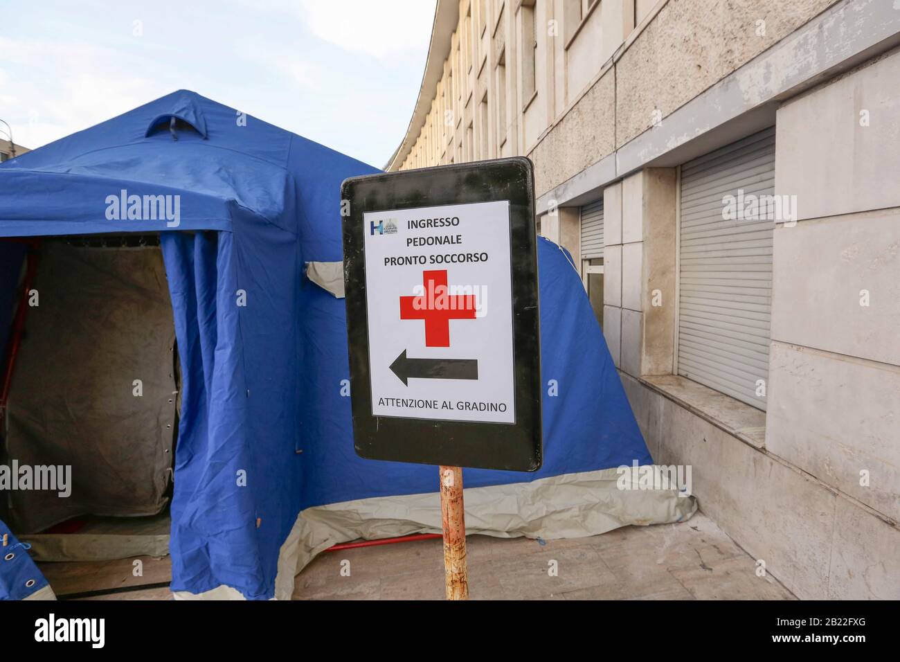 ROMA-OSPEDALE SAN GIOVANNI ADDOLORATA Stock Photo - Alamy ROMA-OSPEDALE SAN GIOVANNI ADDOLORATA Stock Photo - Alamy