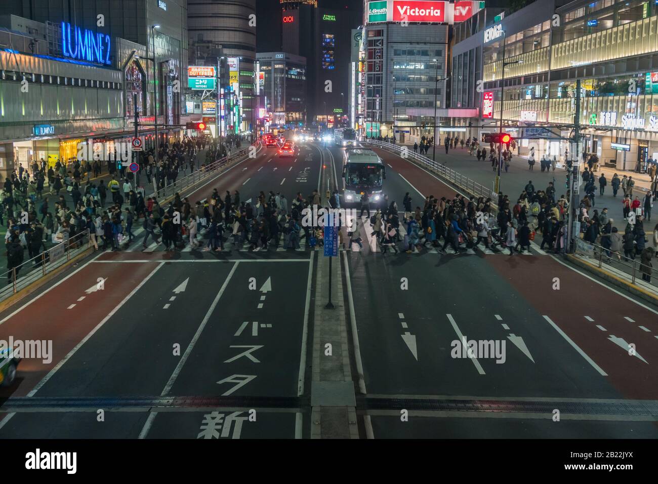 Traffic congestion in tokyo, japan hi-res stock photography and images ...