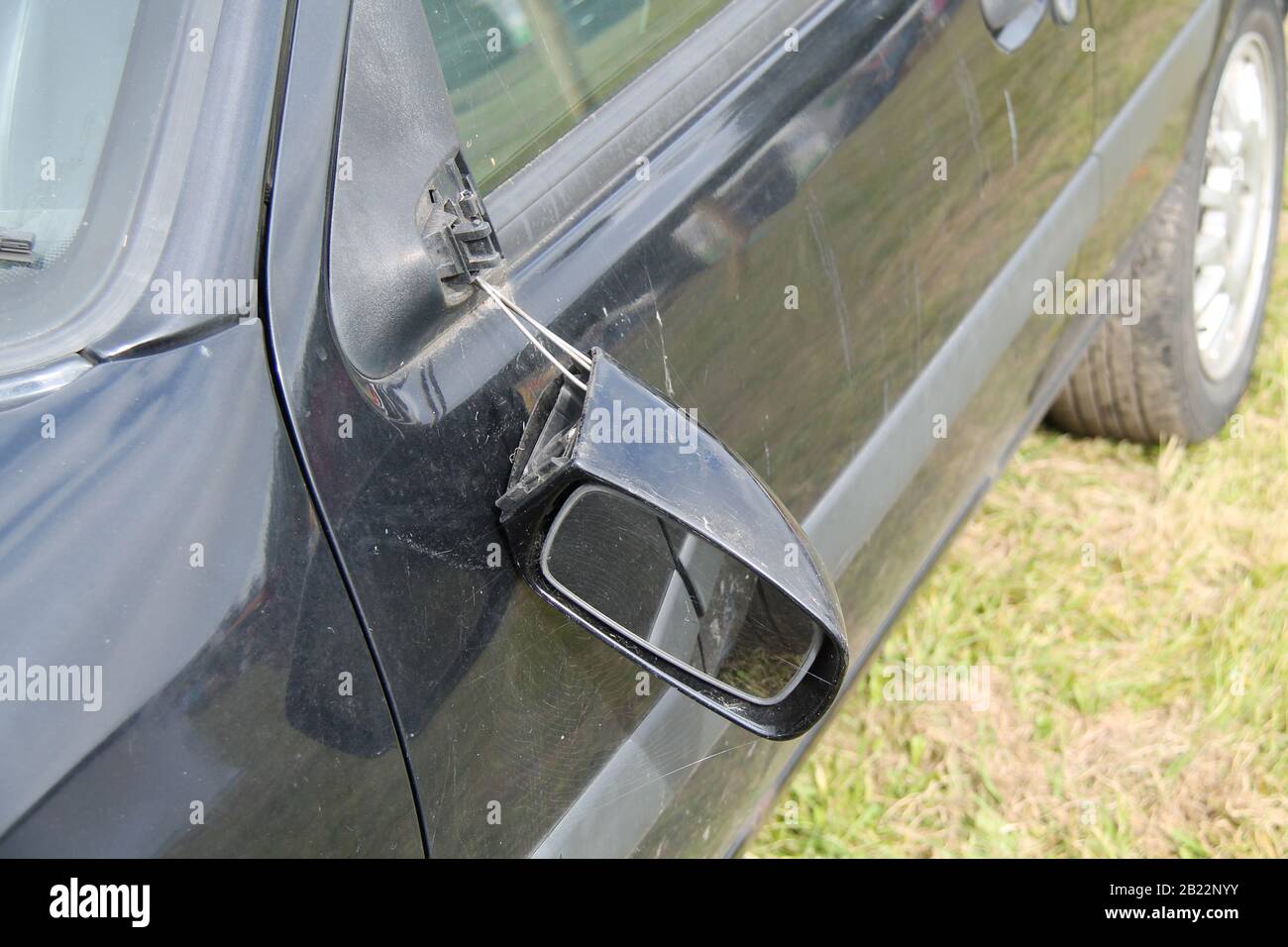 Broken wing mirror hi-res stock photography and images - Alamy