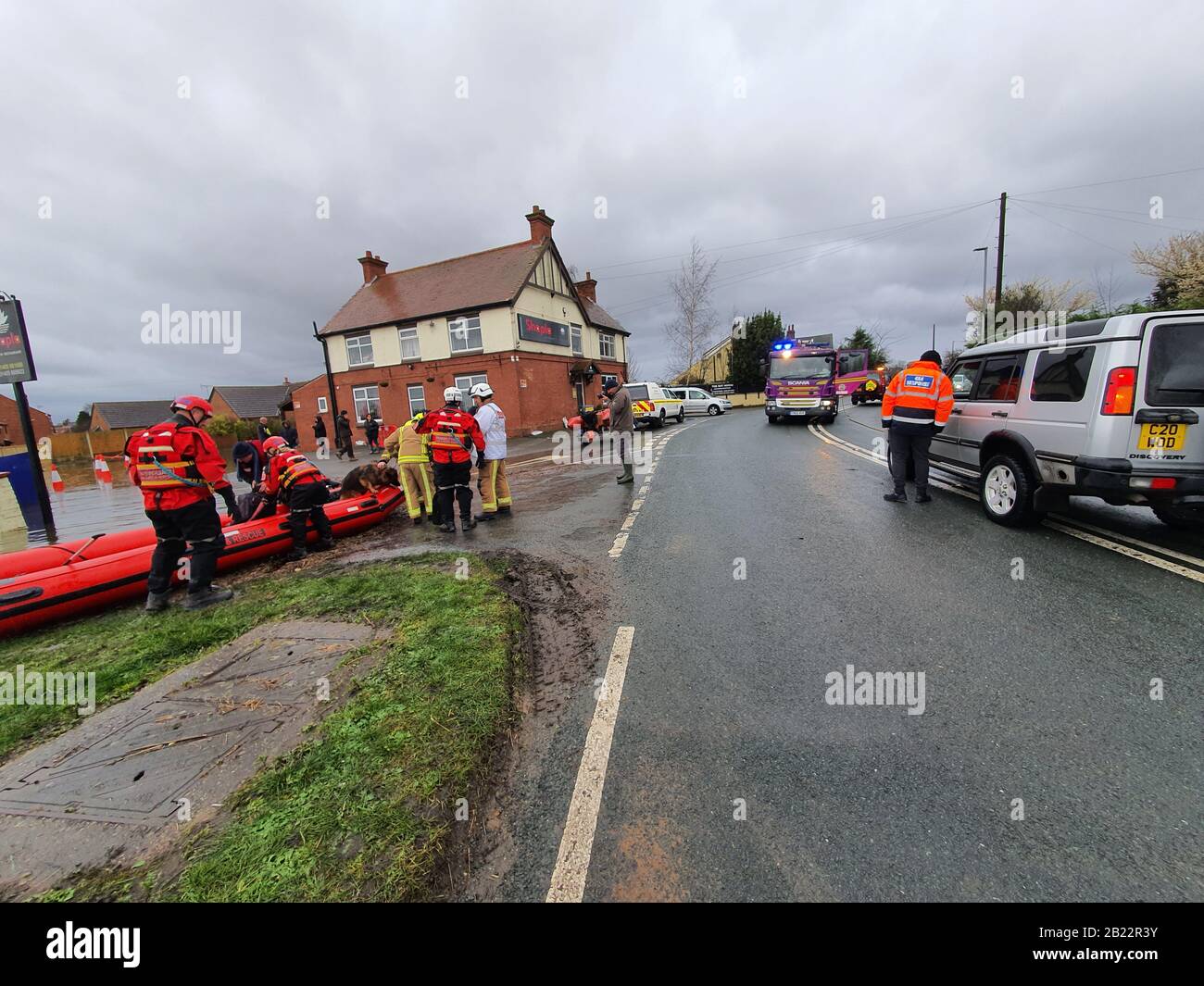 Snaith flooding rescue 2020 hi-res stock photography and images - Alamy