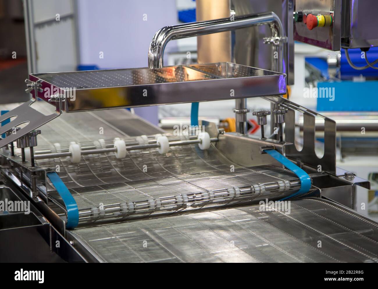 Conveyor belting hi-res stock photography and images - Alamy