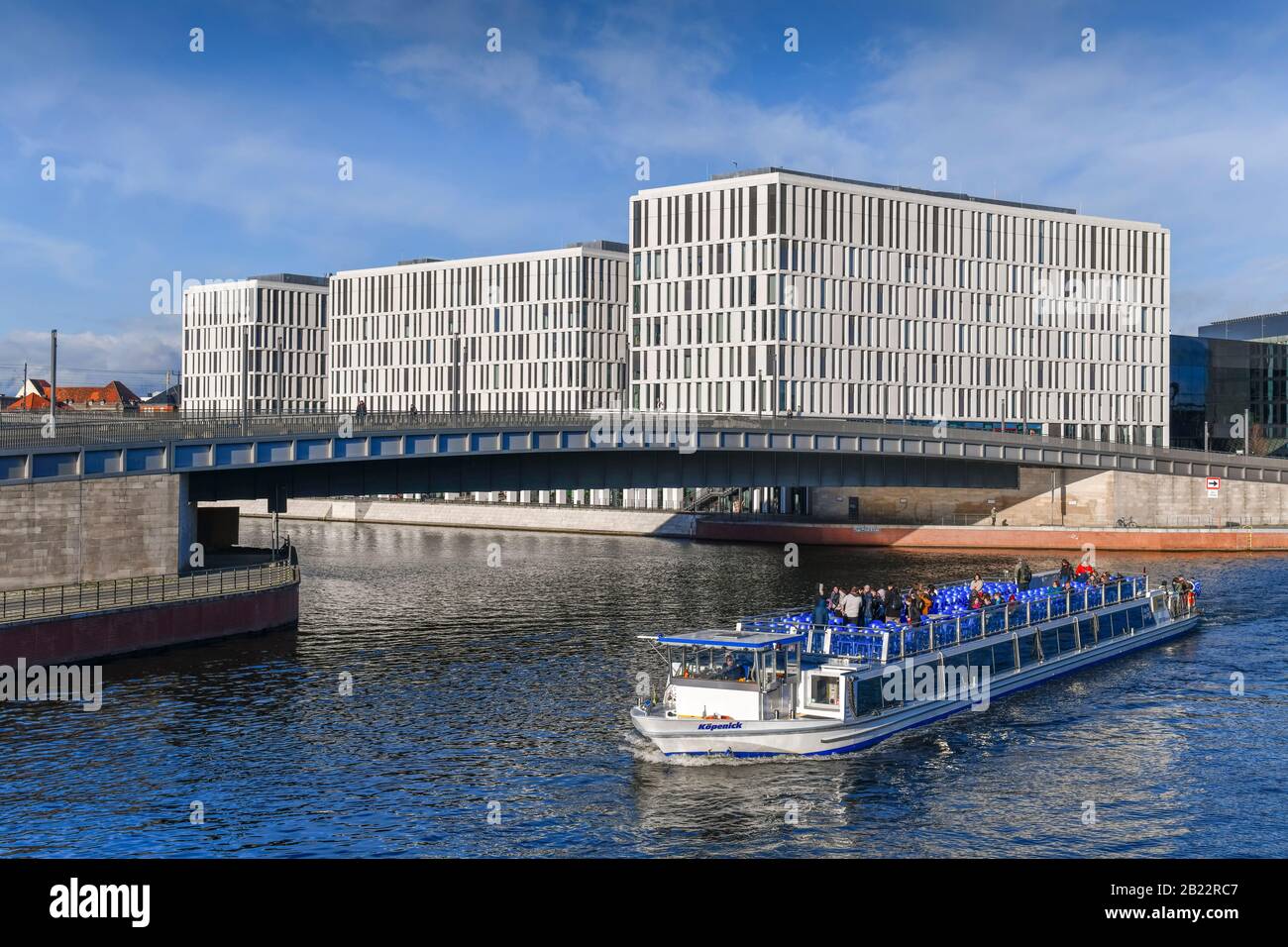 Pricewaterhousecoopers gmbh hi-res stock photography and images - Alamy