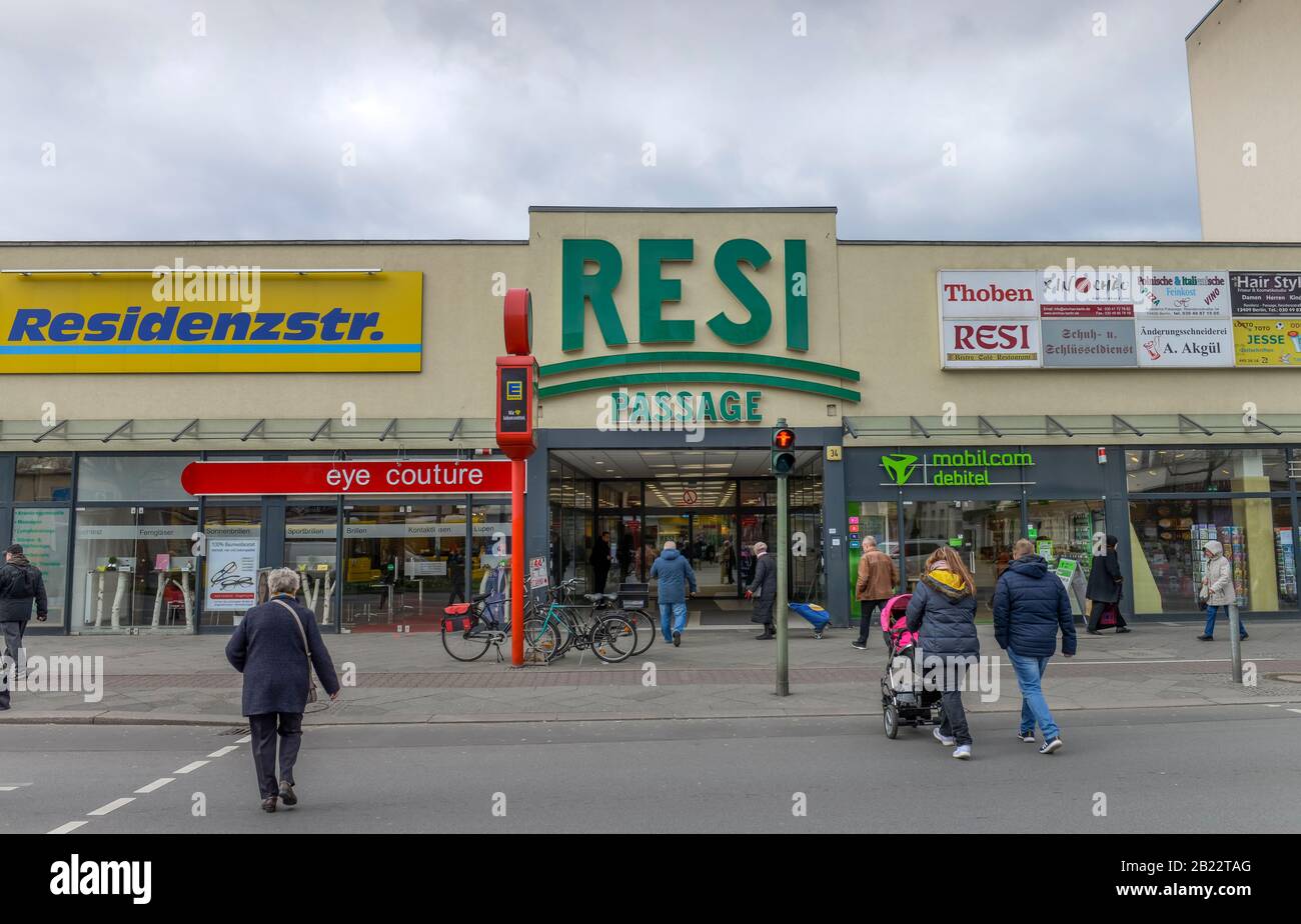 Resi High Resolution Stock Photography and Images - Alamy