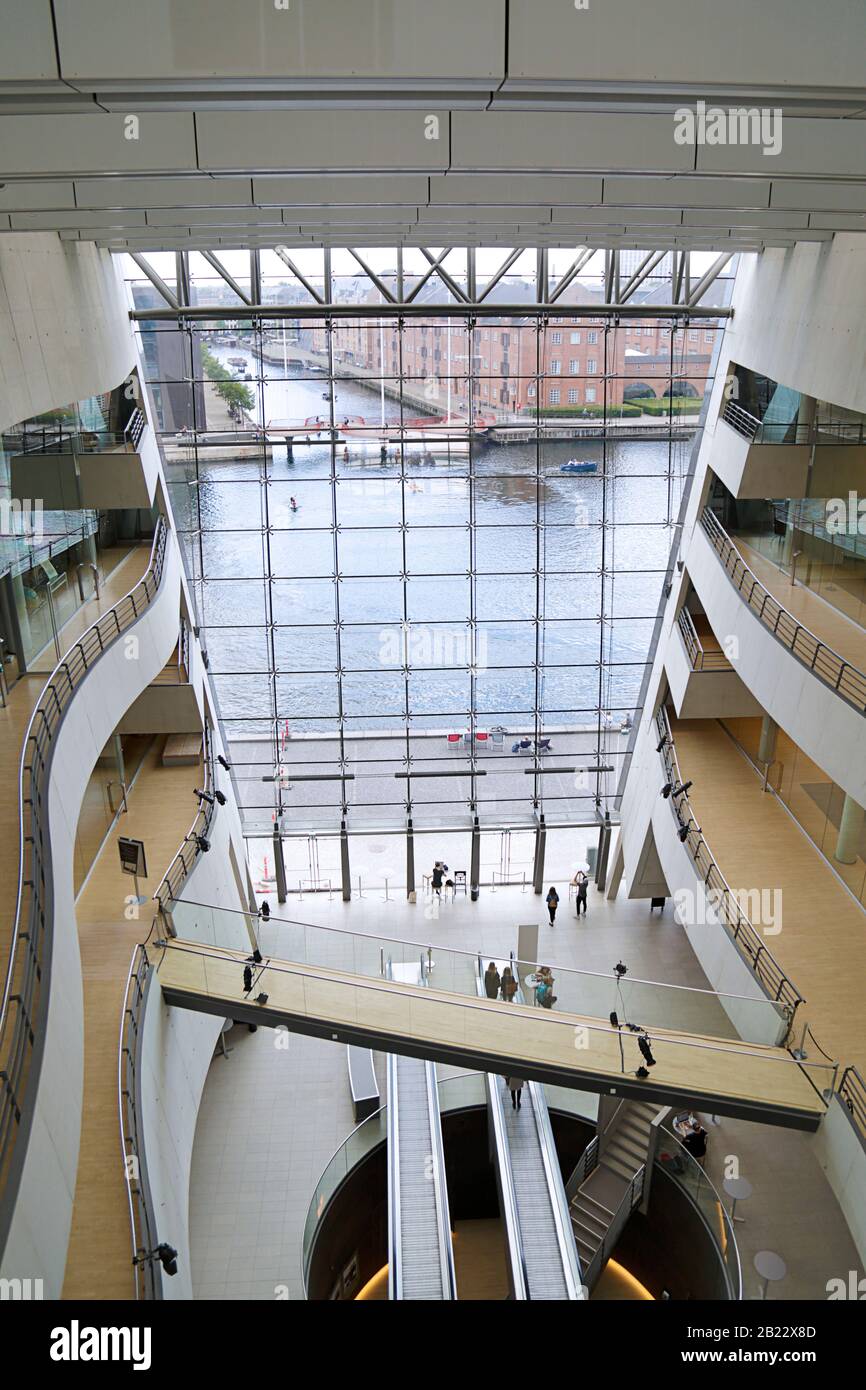 The Black Diamond, the Copenhagen Royal Library, Denmark Stock Photo ...