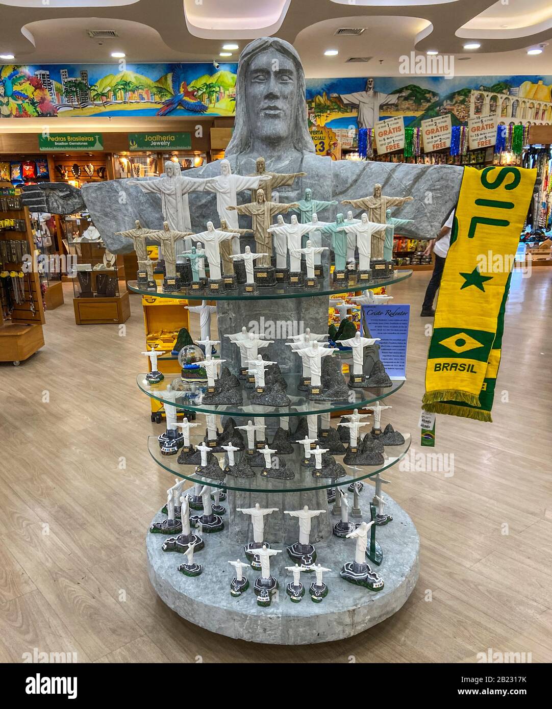 Christ the redeemer rio hi-res stock photography and images - Alamy