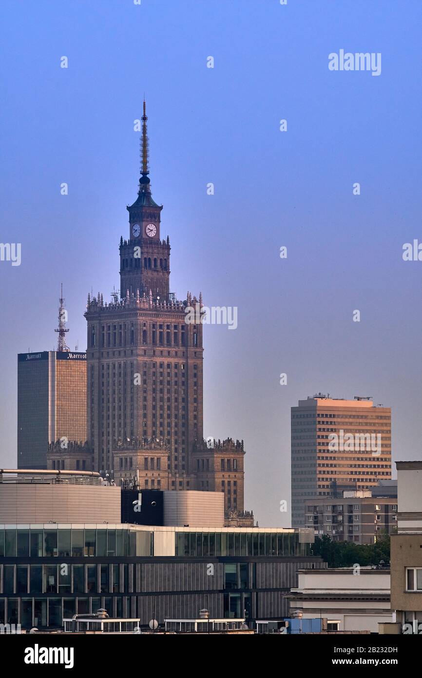 Symbol of stalinism hi-res stock photography and images - Alamy