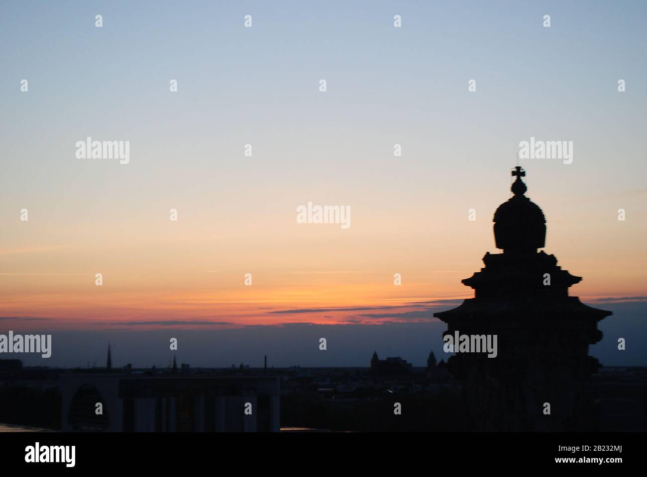 Important buildings berlin hi-res stock photography and images - Alamy