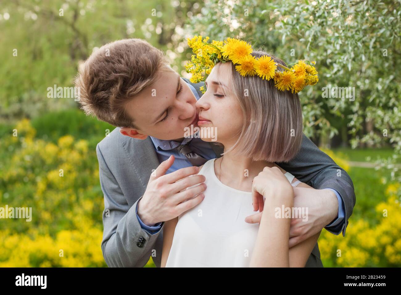 Romantic young couple together outdoor Stock Photo - Alamy