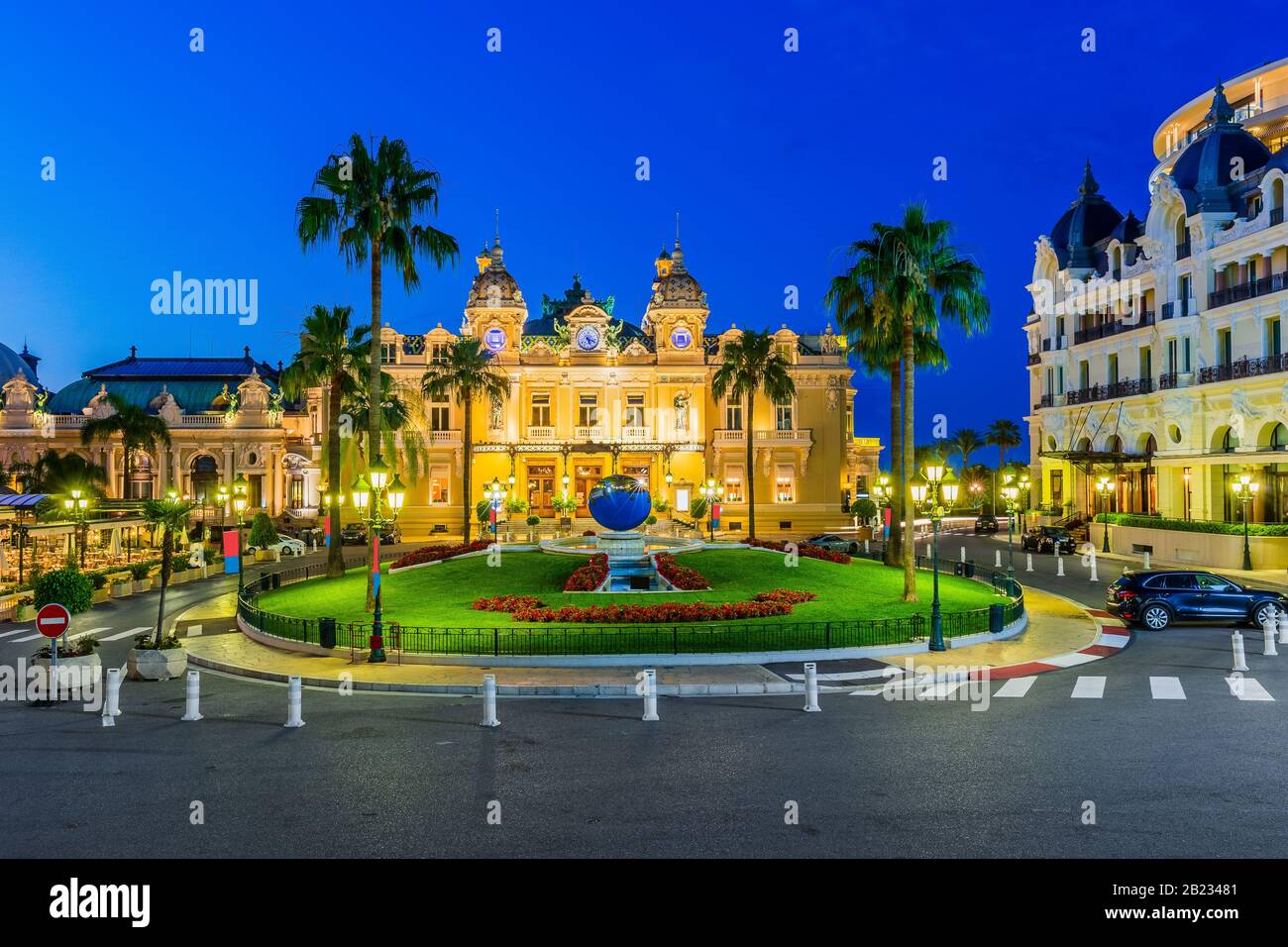 Monte carlo at dusk hi-res stock photography and images - Alamy