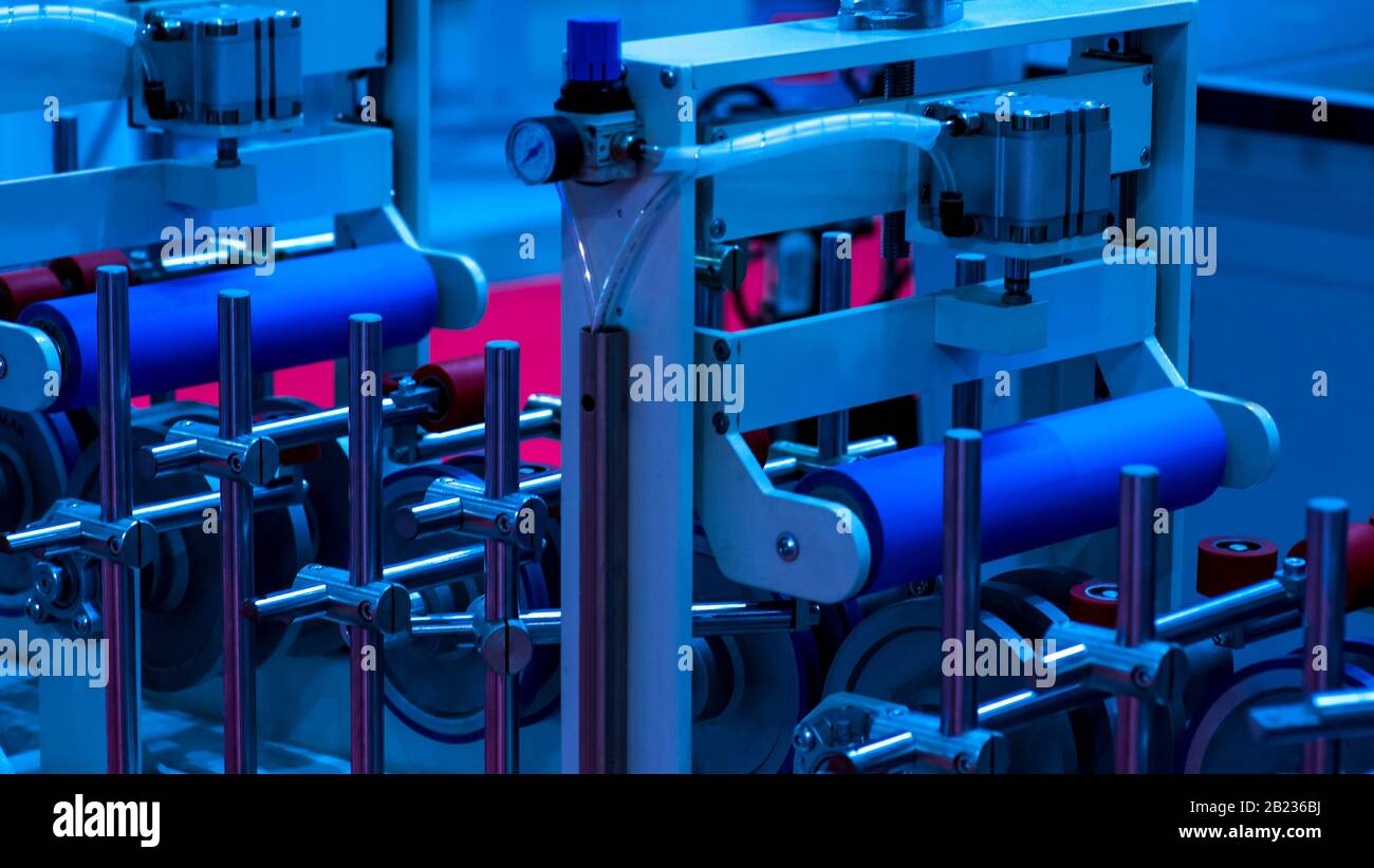 Folding machine industrial. Demonstration of the workflow. Equipment ...