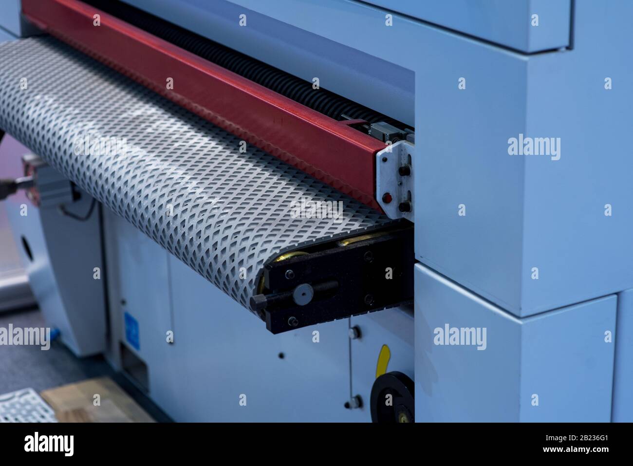 Folding machine industrial. Demonstration of the workflow. Equipment ...