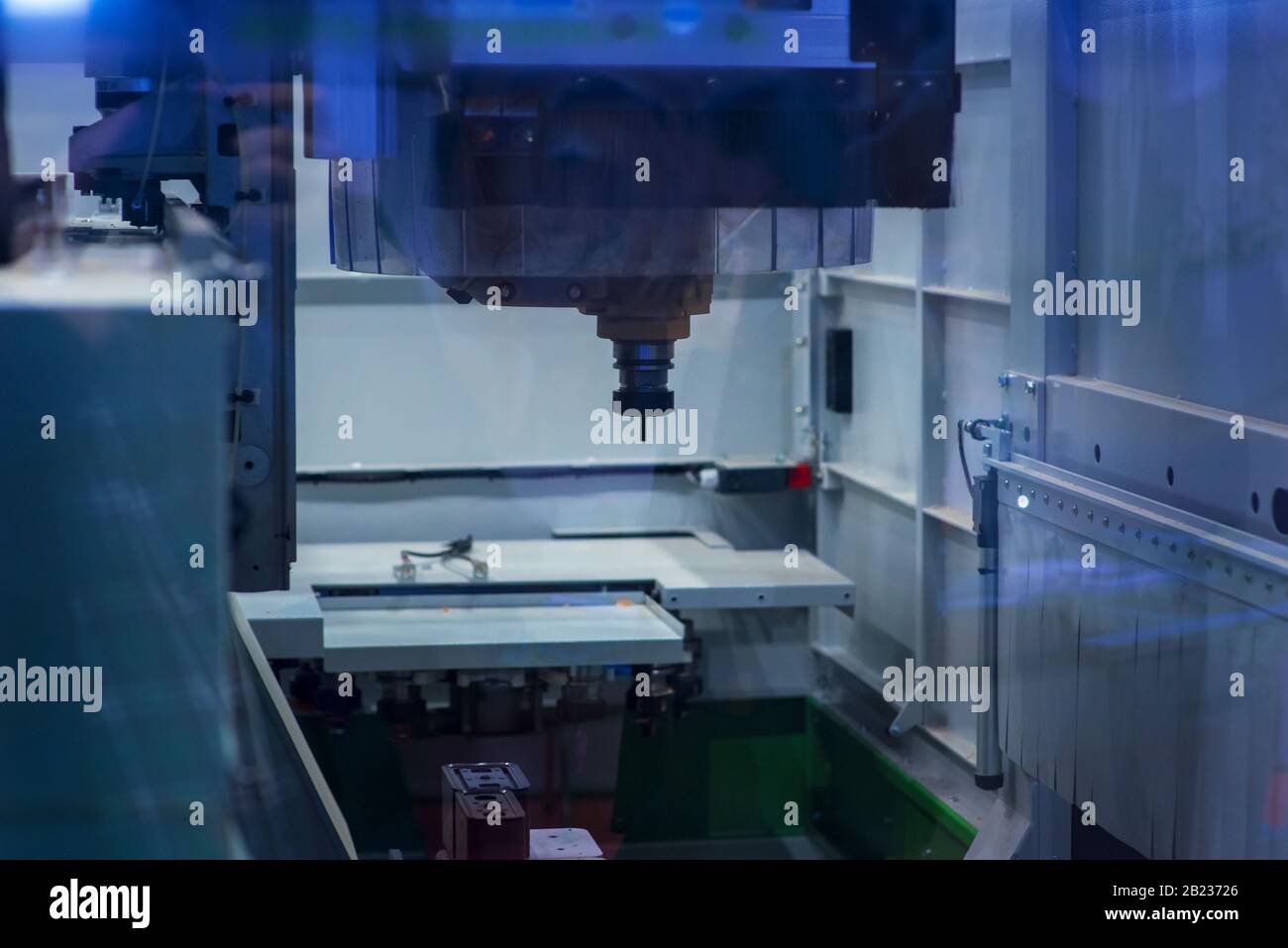 Engine block boring hi-res stock photography and images - Alamy