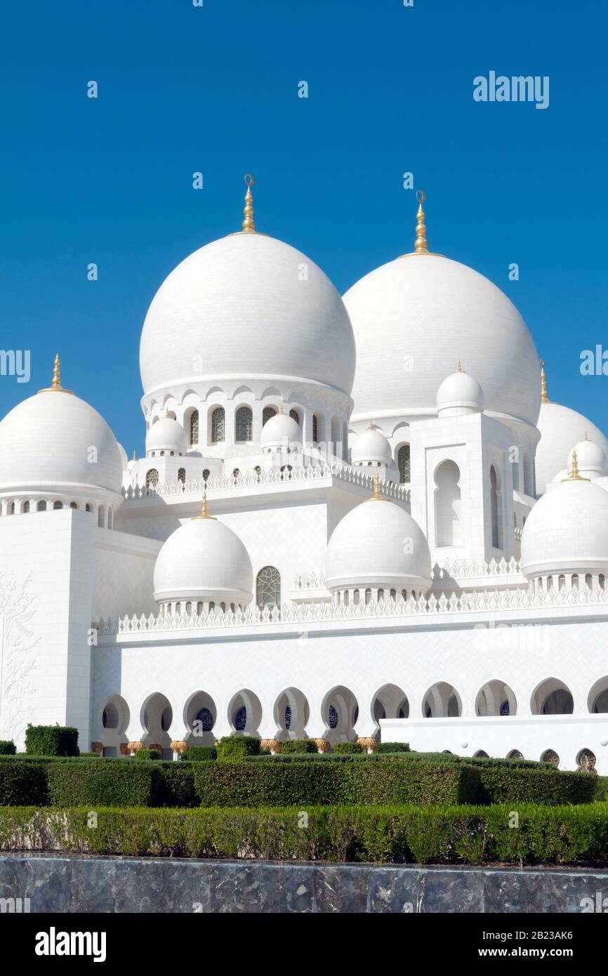 Scheich zayed moschee hi-res stock photography and images - Alamy