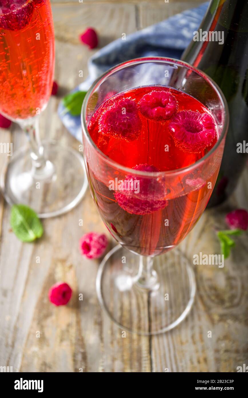 Kir royale champagne cocktail hi-res stock photography and images - Alamy