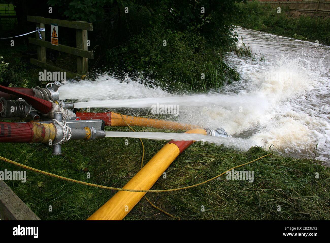 flooded area, High volume pumping equipment Stock Photo - Alamy