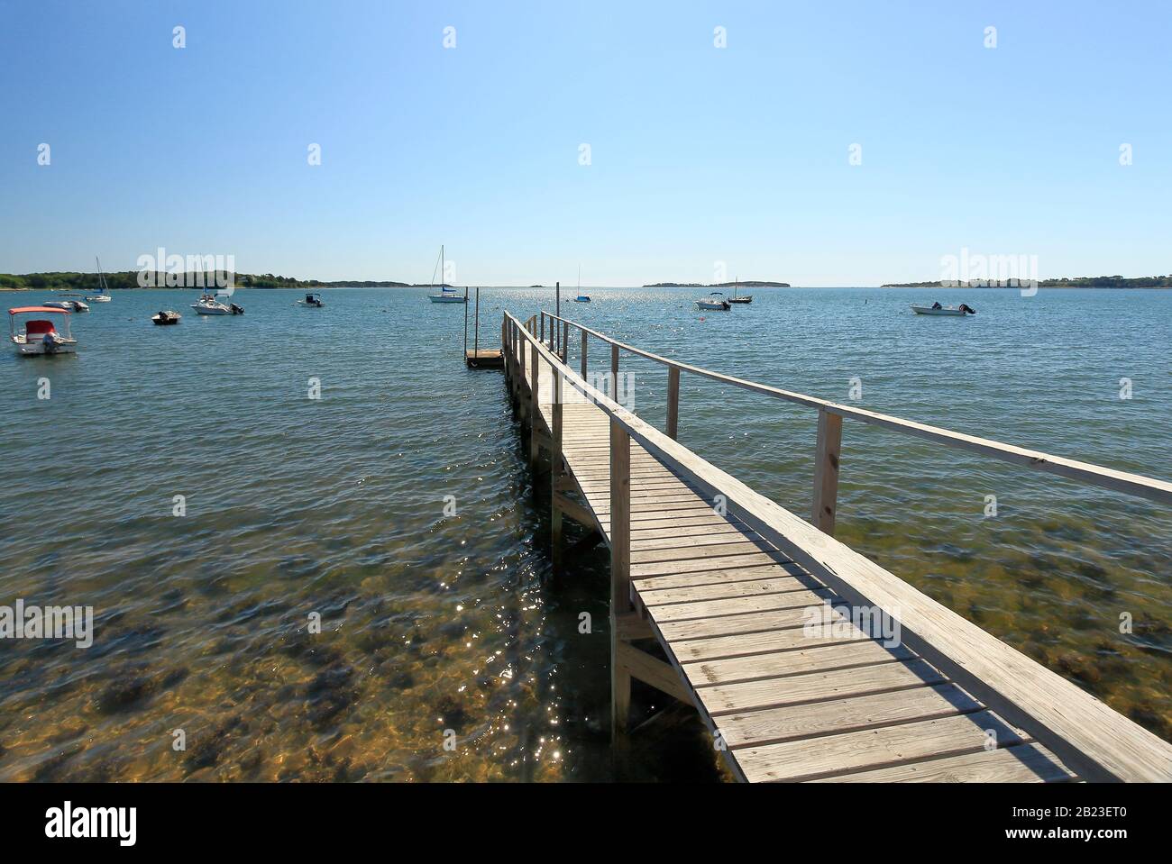 Usa boats jetty hi-res stock photography and images - Alamy