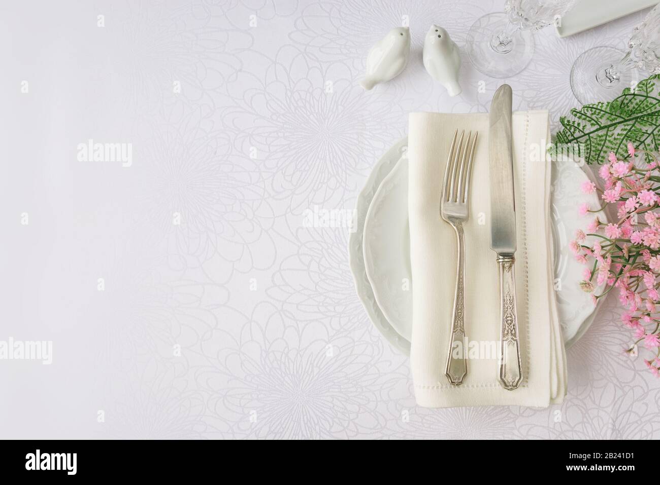 Gala dinner and place setting hi-res stock photography and images - Alamy