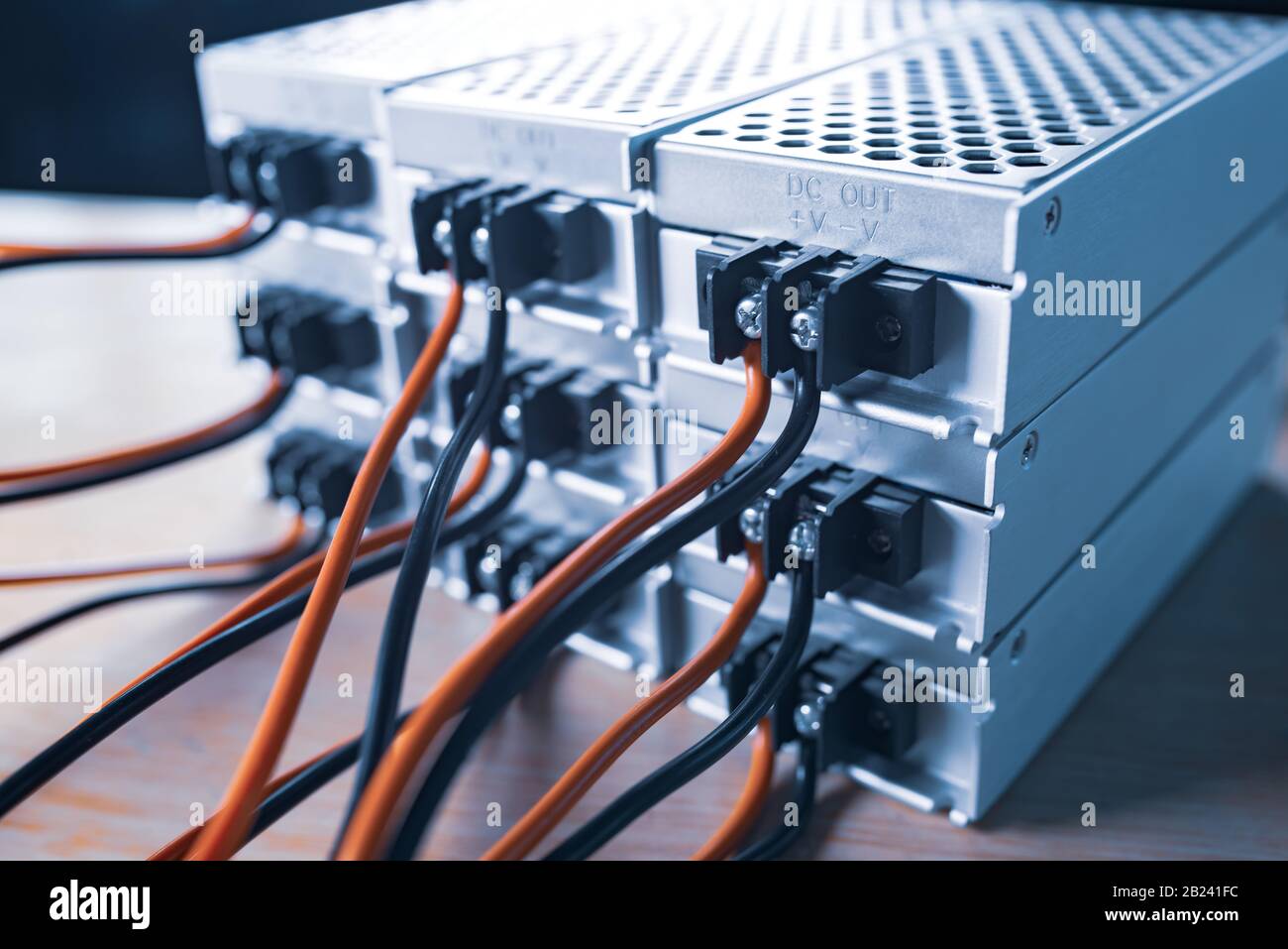 Storing up electricity hi-res stock photography and images - Alamy