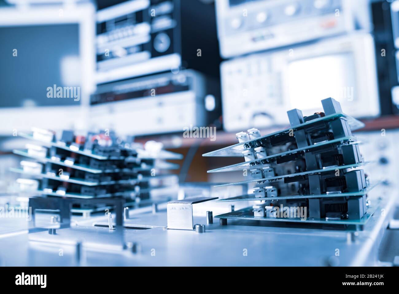 Microchips in a circuit board hi-res stock photography and images - Alamy