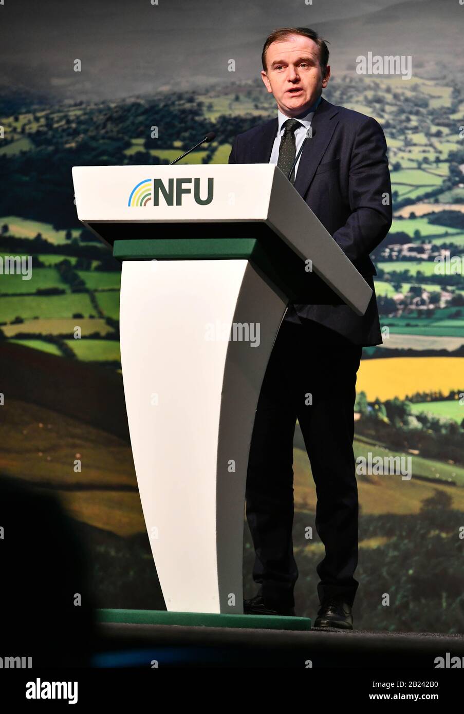 Rt hon george eustice mp hi-res stock photography and images - Alamy