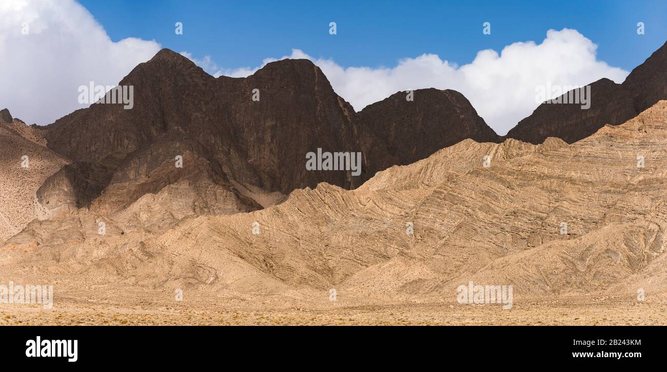 Rocky desert landscape hi-res stock photography and images - Alamy