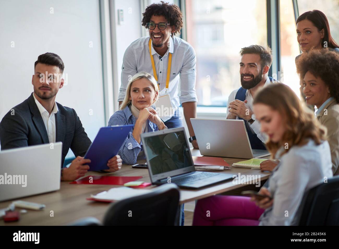 Project brief hi-res stock photography and images - Alamy