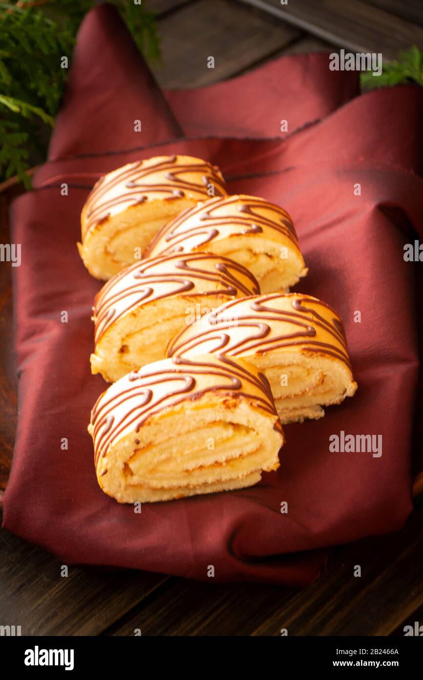 Arctic roll desert hi-res stock photography and images - Alamy