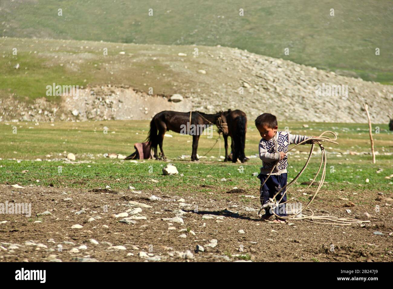 Mongolian lifestyle, Nomadic lifestyle in Western Mongolia Stock Photo ...