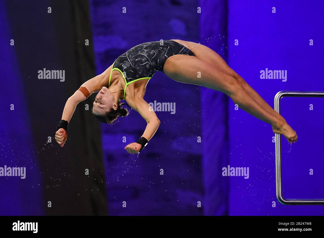 Montreal, Quebec, Canada. 29th Feb, 2020. Laura Hingston (AUS) dives ...