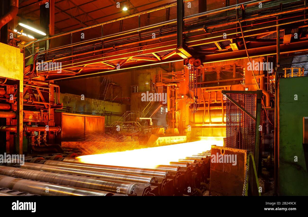 Steel production at the heavy plate mill duisburg huettenheim hi-res ...