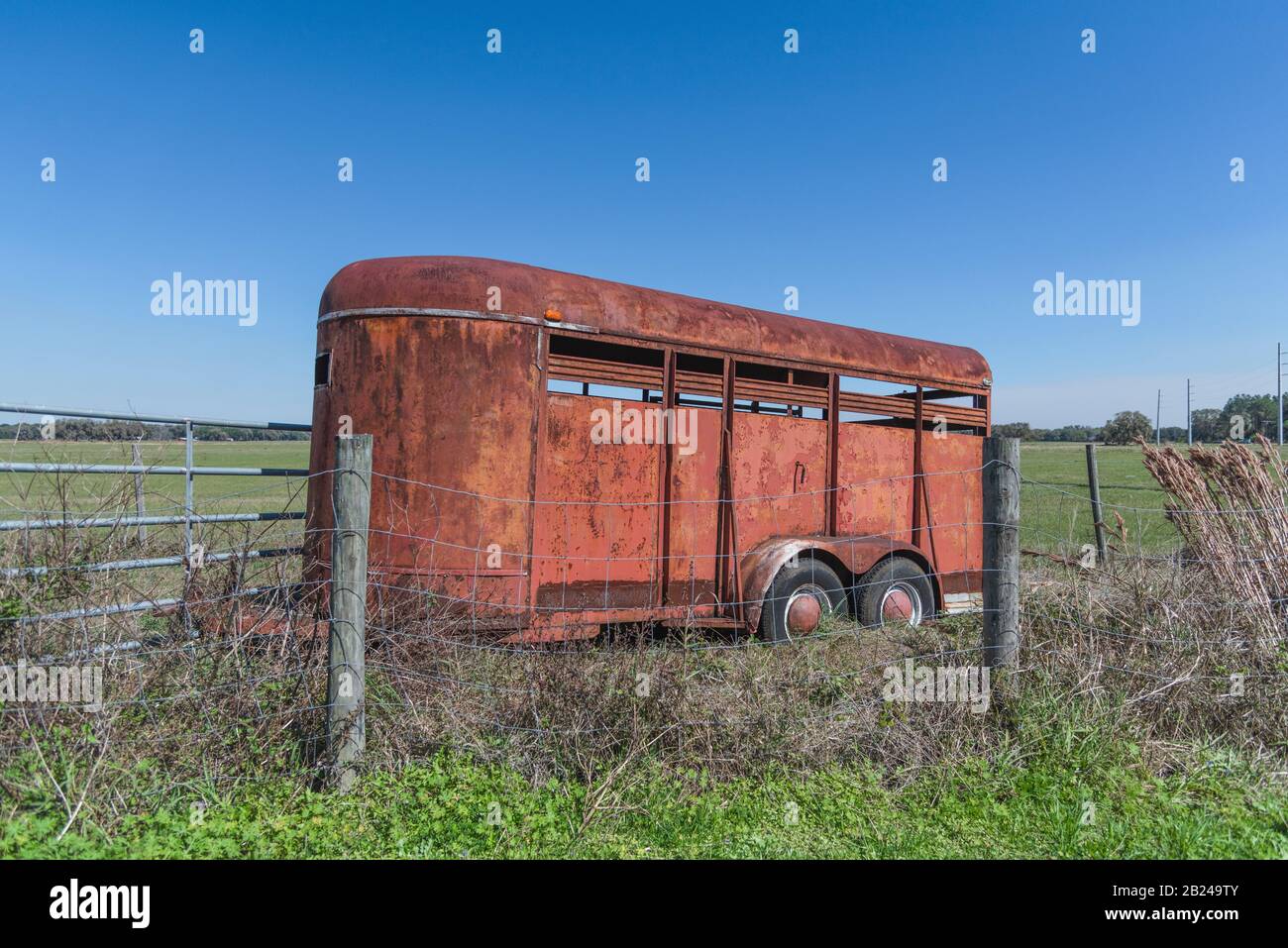 Typical Florida Roadside Farmland displaying an old rusted trailer ...