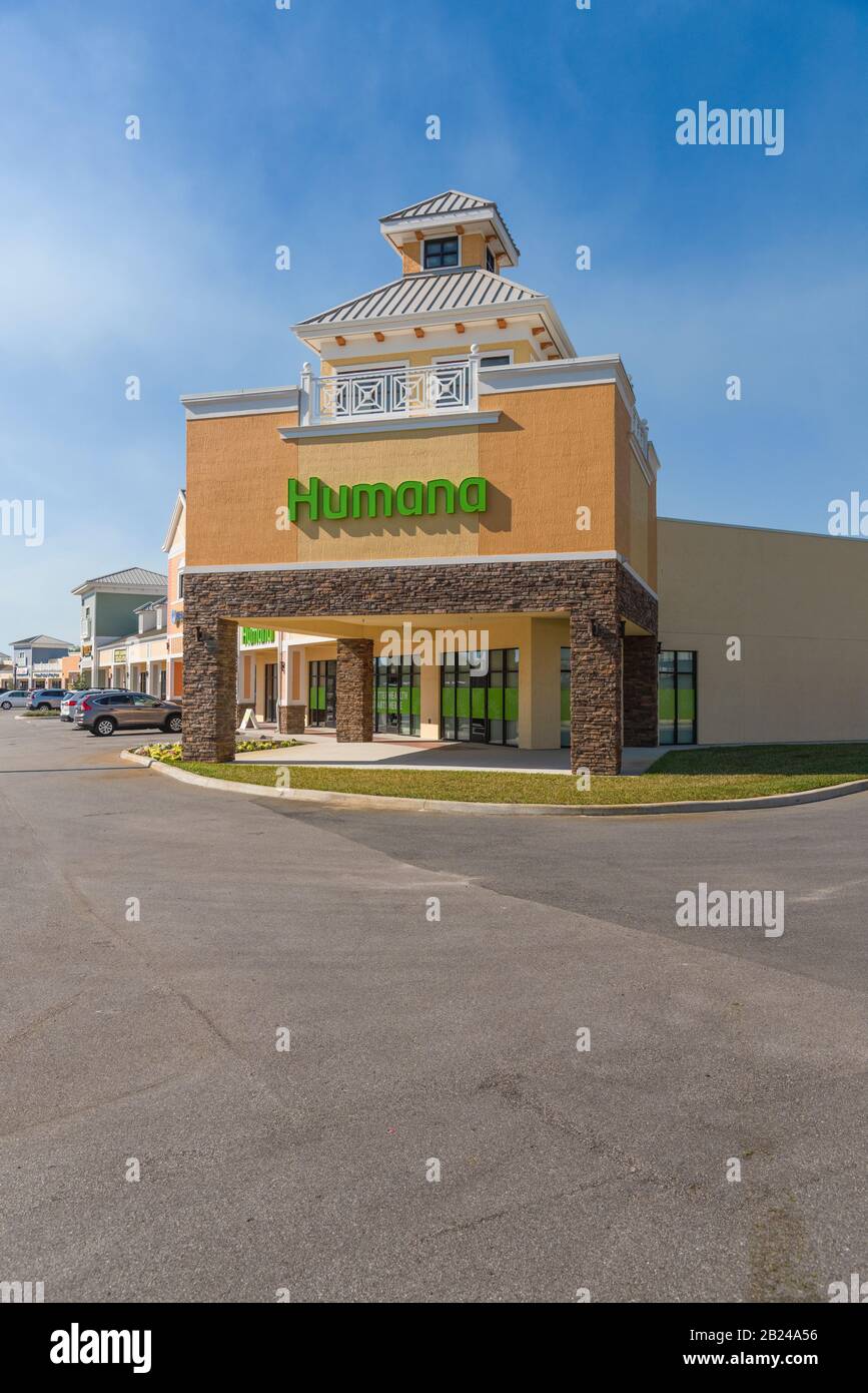 Humana logo hi-res stock photography and images - Alamy