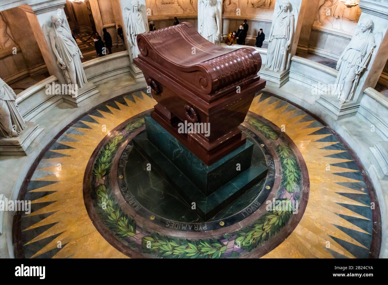 Tomb of Napoleon Bonaparte (1769–1821) made of red quartzite on a green granite base. Les ...