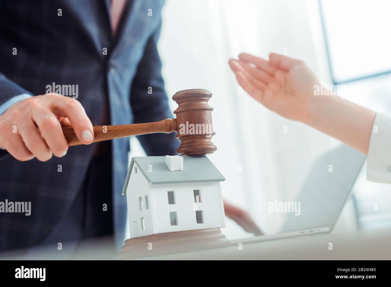 Man hitting table hand hi-res stock photography and images - Alamy