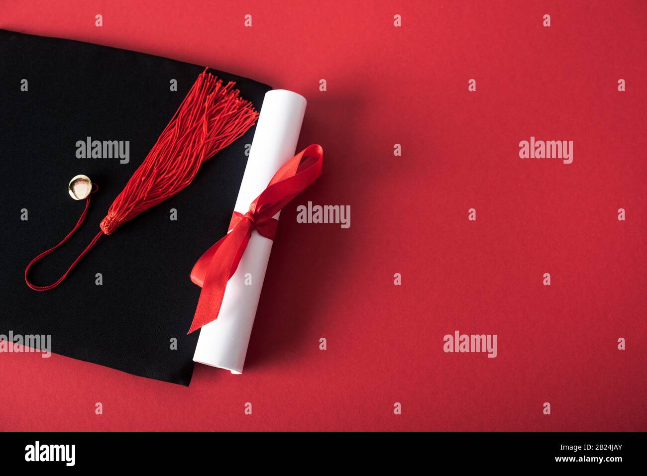 Graduation cap hi-res stock photography and images - Alamy