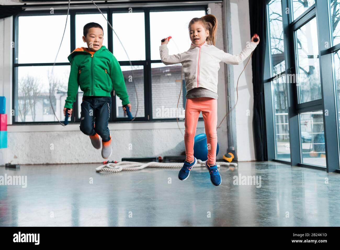 Asian children jump rope hi-res stock photography and images - Alamy