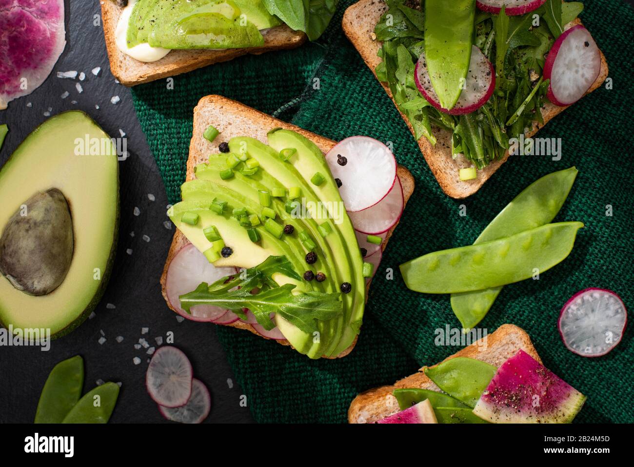 Vegetarian toasts hi-res stock photography and images - Alamy