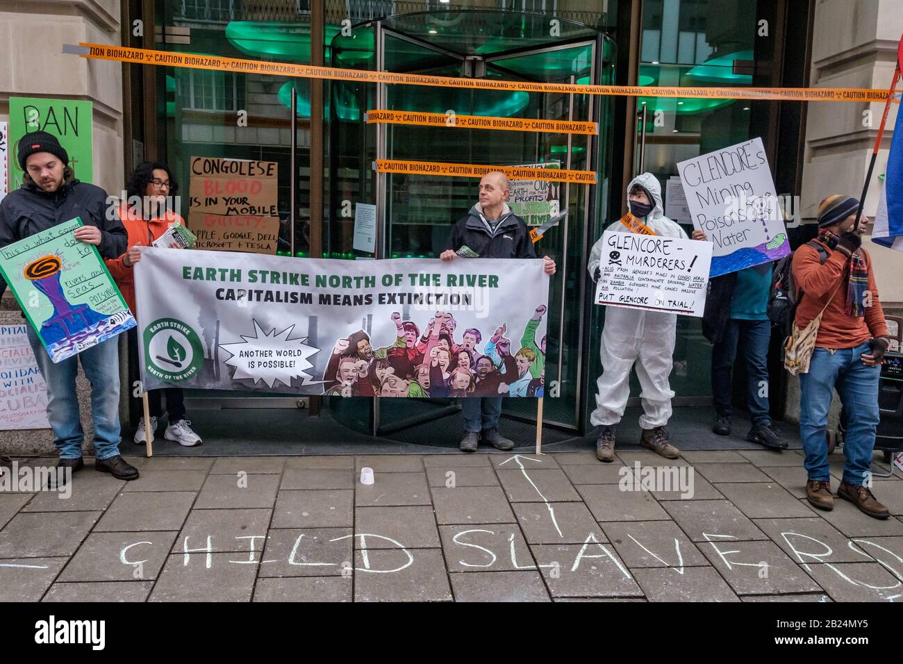 Capitalism means climate chaos hi-res stock photography and images - Alamy