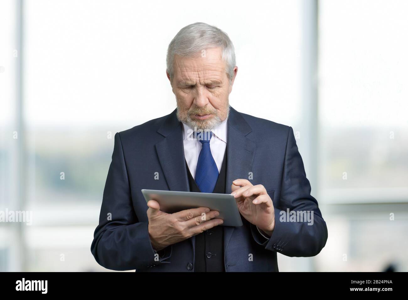 Tapping tablet hi-res stock photography and images - Alamy