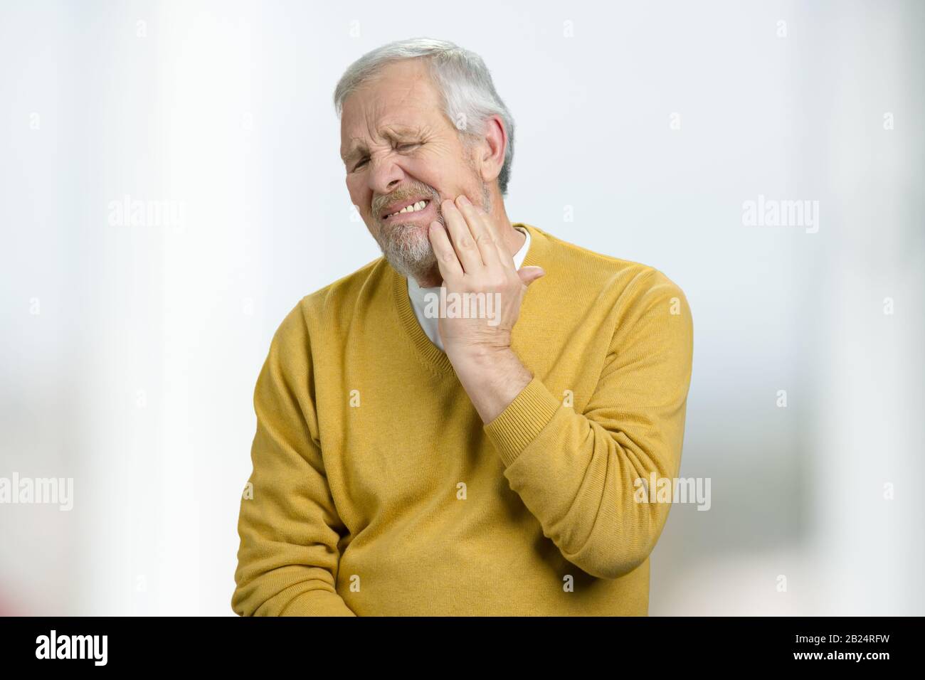 Man pain sore toothache hi-res stock photography and images - Alamy