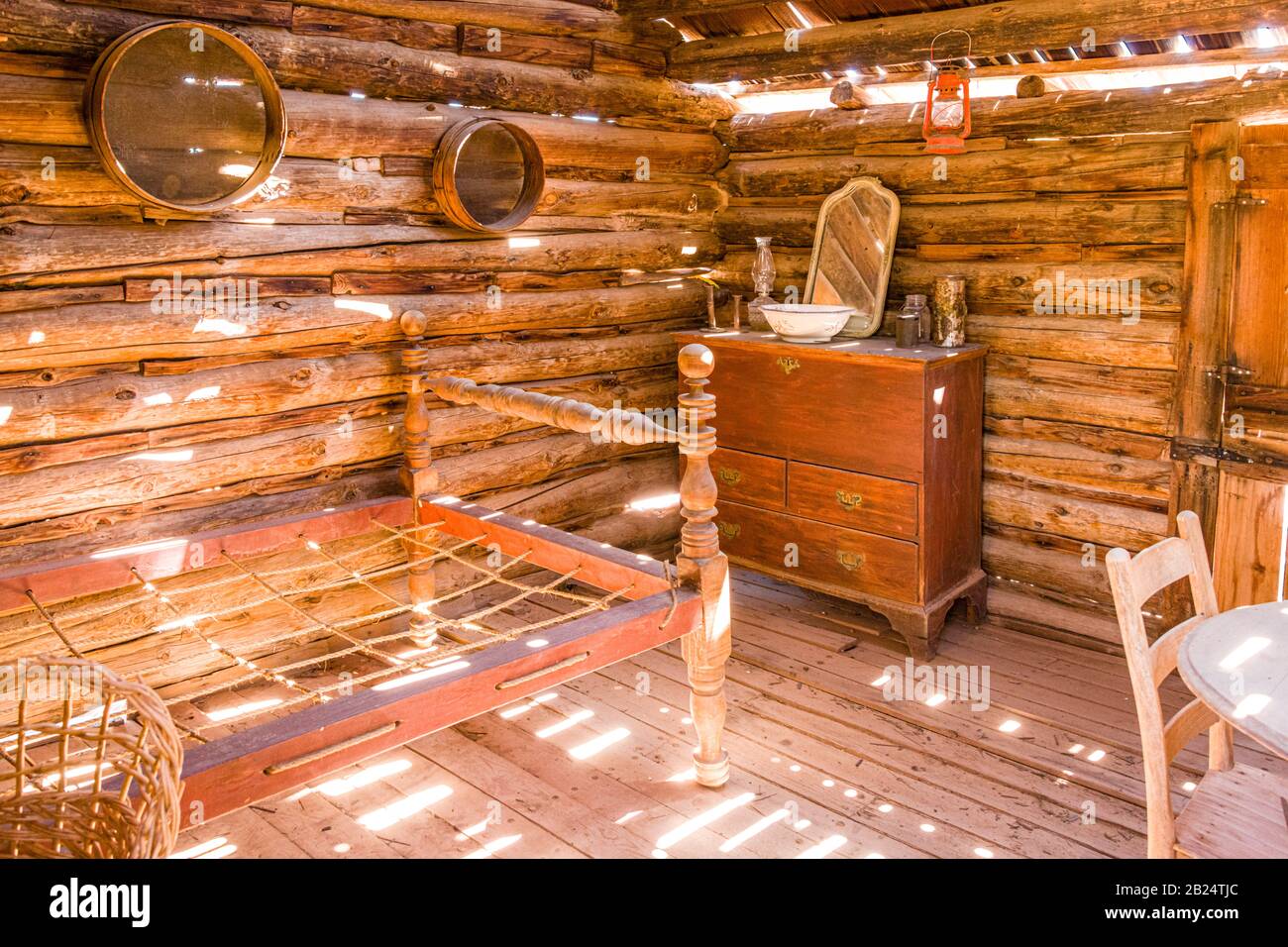 Pioneer Living History Museum: Ranch Complex House Interior Stock Photo ...