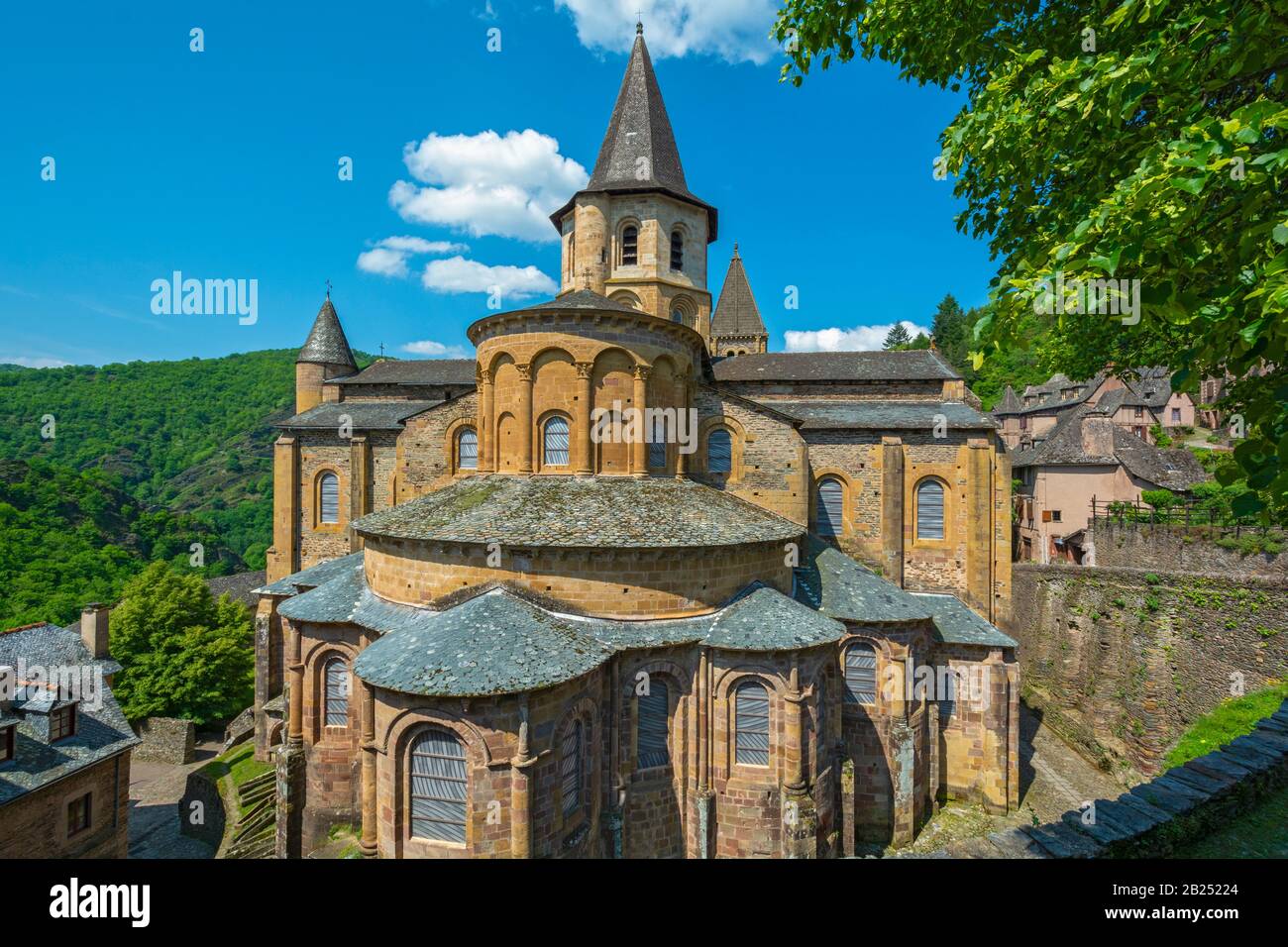 France, Conques, Abbey Church of Sainte-Foy Stock Photo - Alamy