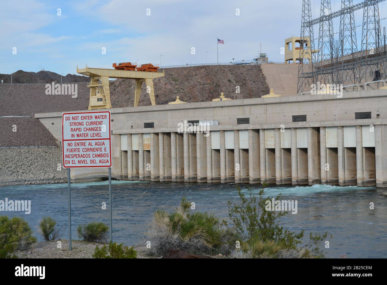 Rapid Changes in Water Level and Do Not Enter the Water sign ...