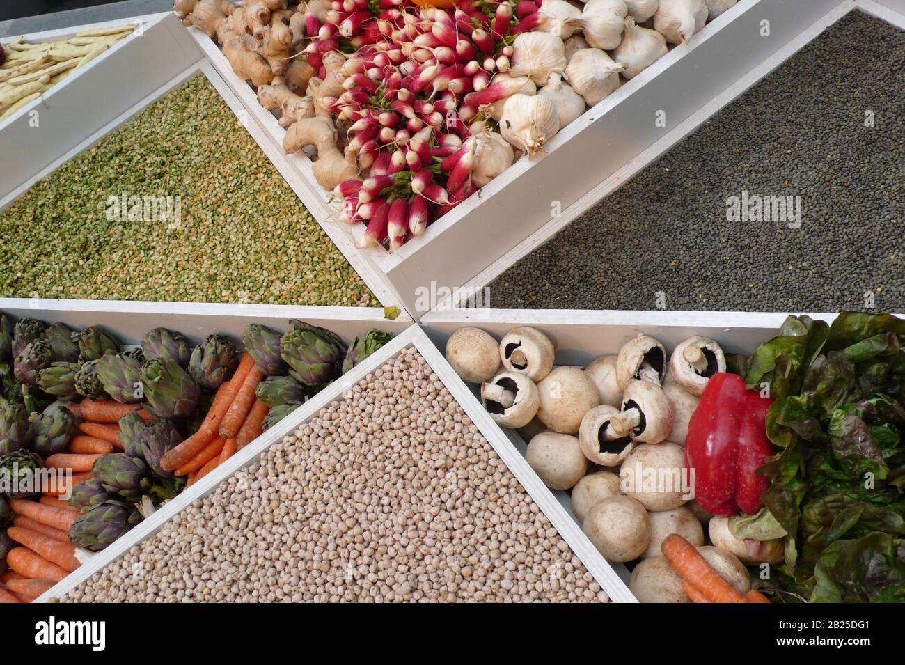 Vegetable art show with food sculptures in Paris, France Stock Photo ...