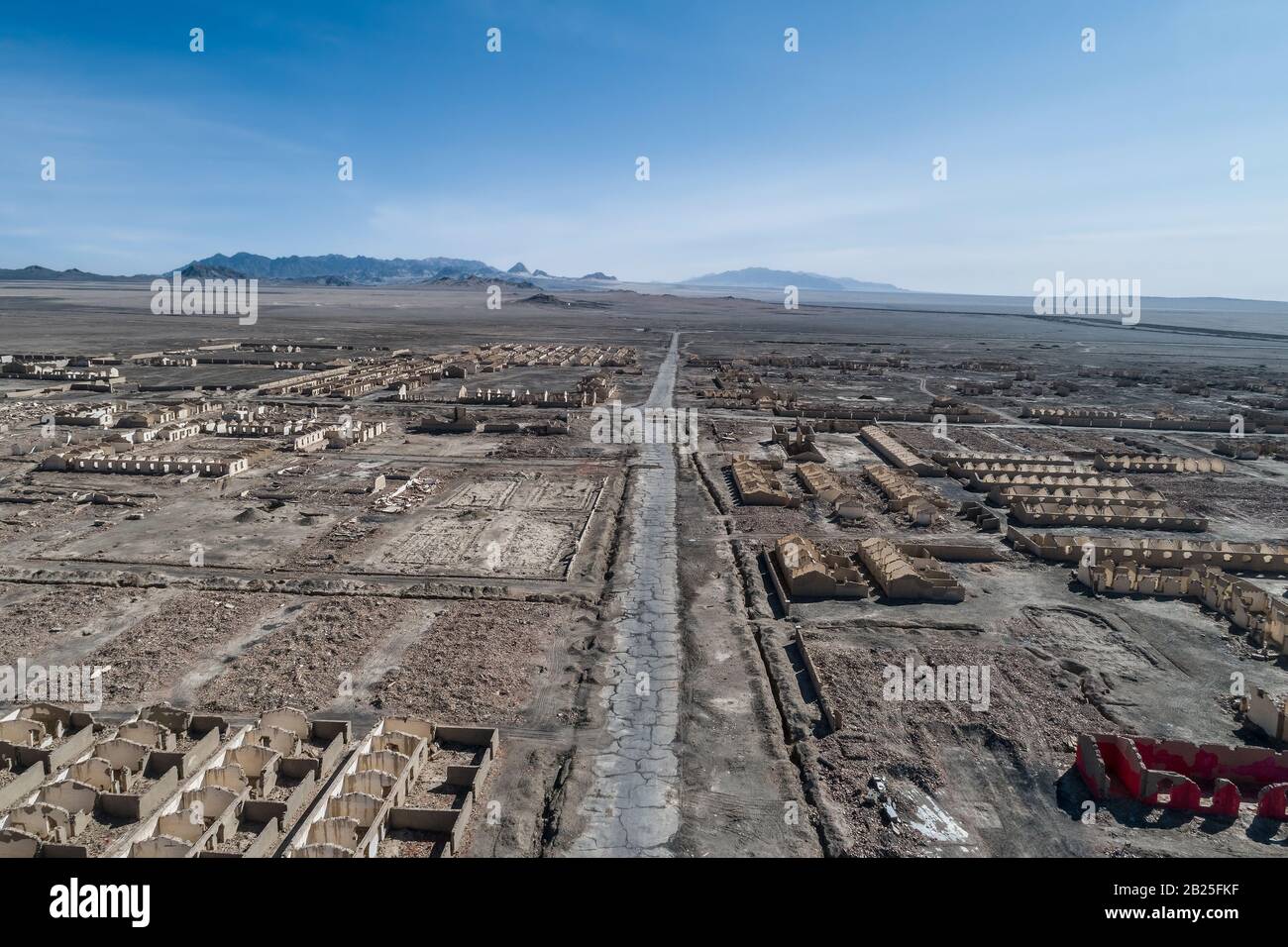 aerial view of the ruins of the abandoned oil town, Lenghu, China Stock ...