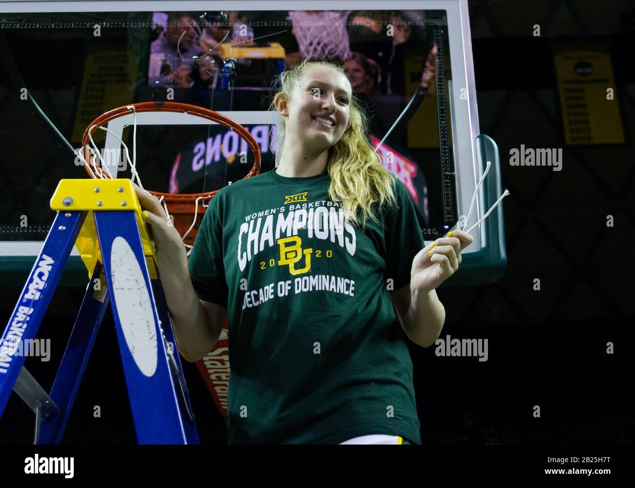 Waco, Texas, USA. 29th Feb, 2020. Baylor Lady Bears forward Lauren Cox ...