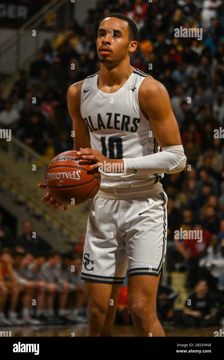 Sierra Canyon Trailblazers guard Amari Bailey (10) during a CIF ...