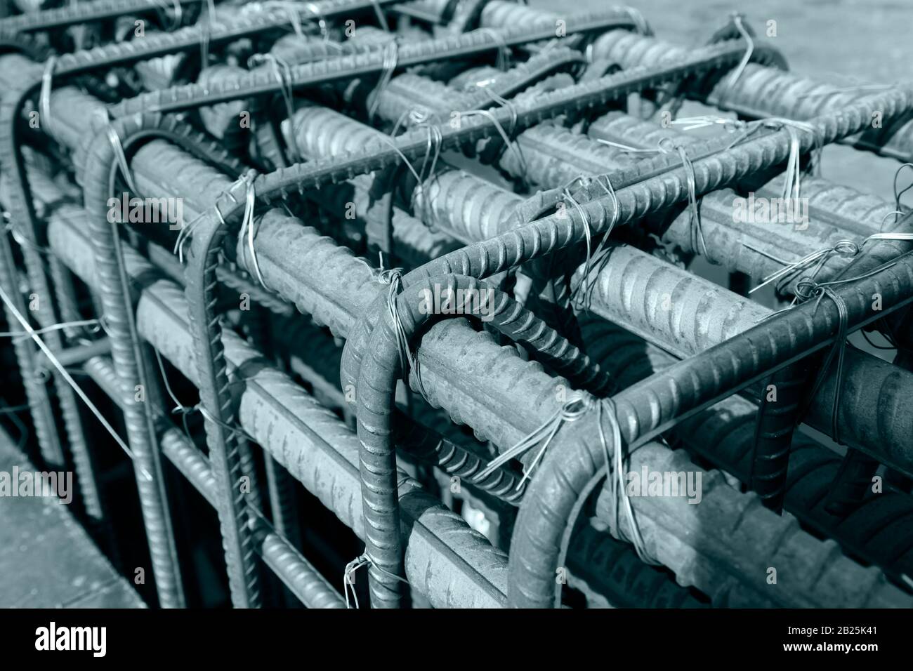 Steel grid on the construction site Stock Photo - Alamy