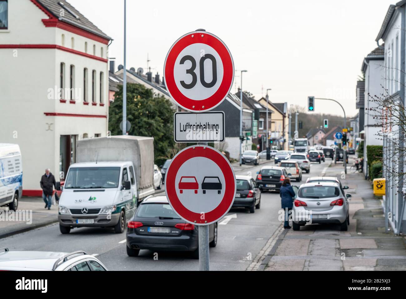 Speed control highway hi-res stock photography and images - Alamy